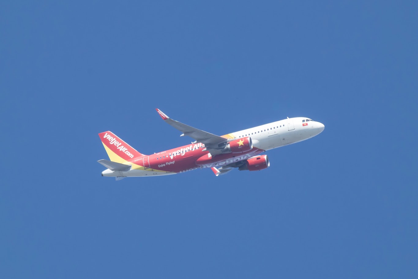 The Two Ba Trung Temple: A Must-Visit Destination in Vietnam | Vietjet Air