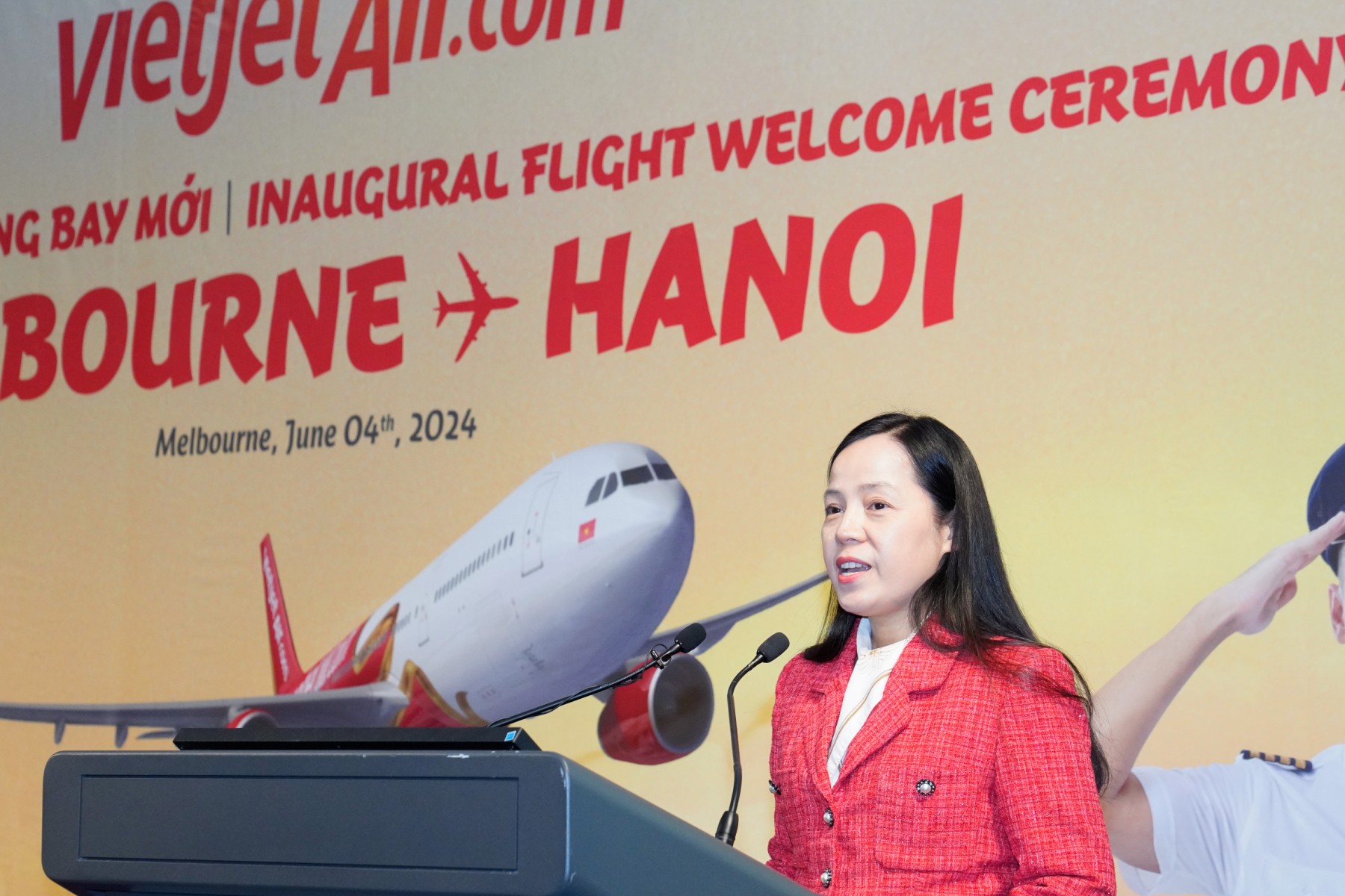 Vietjet operates the 6th route to Australia with its excellent Business ...