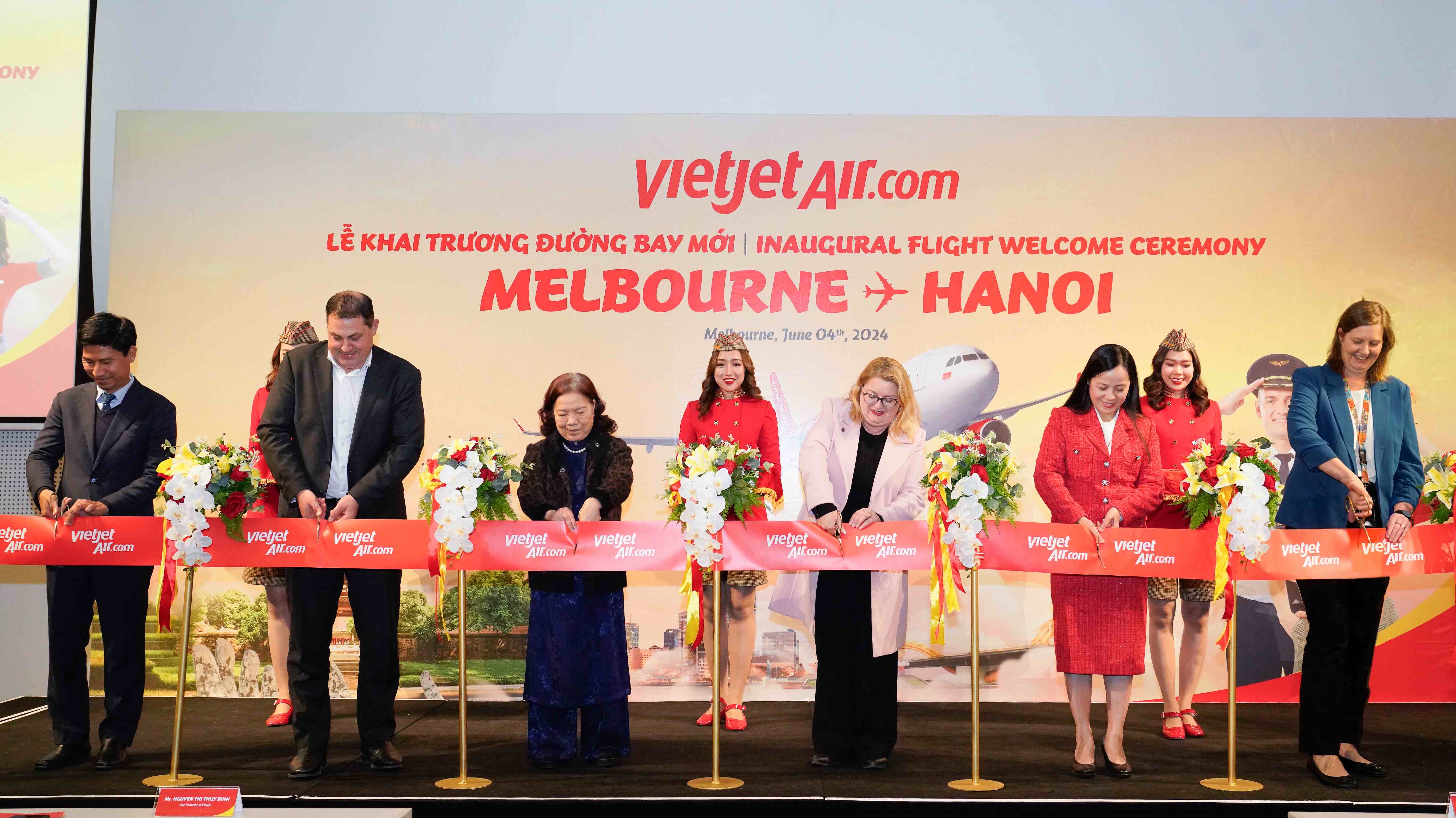 Vietjet operates the 6th route to Australia with its excellent Business ...