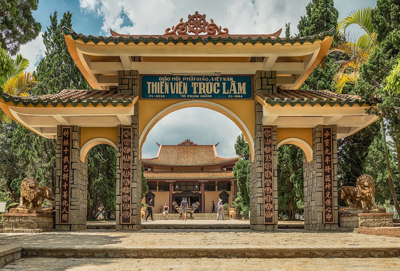 Discover Truc Lam Zen Monastery, Da Lat | Vietjet Air