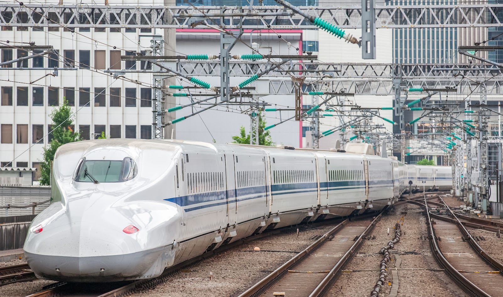What should you know about traveling by electric train in Japan ...